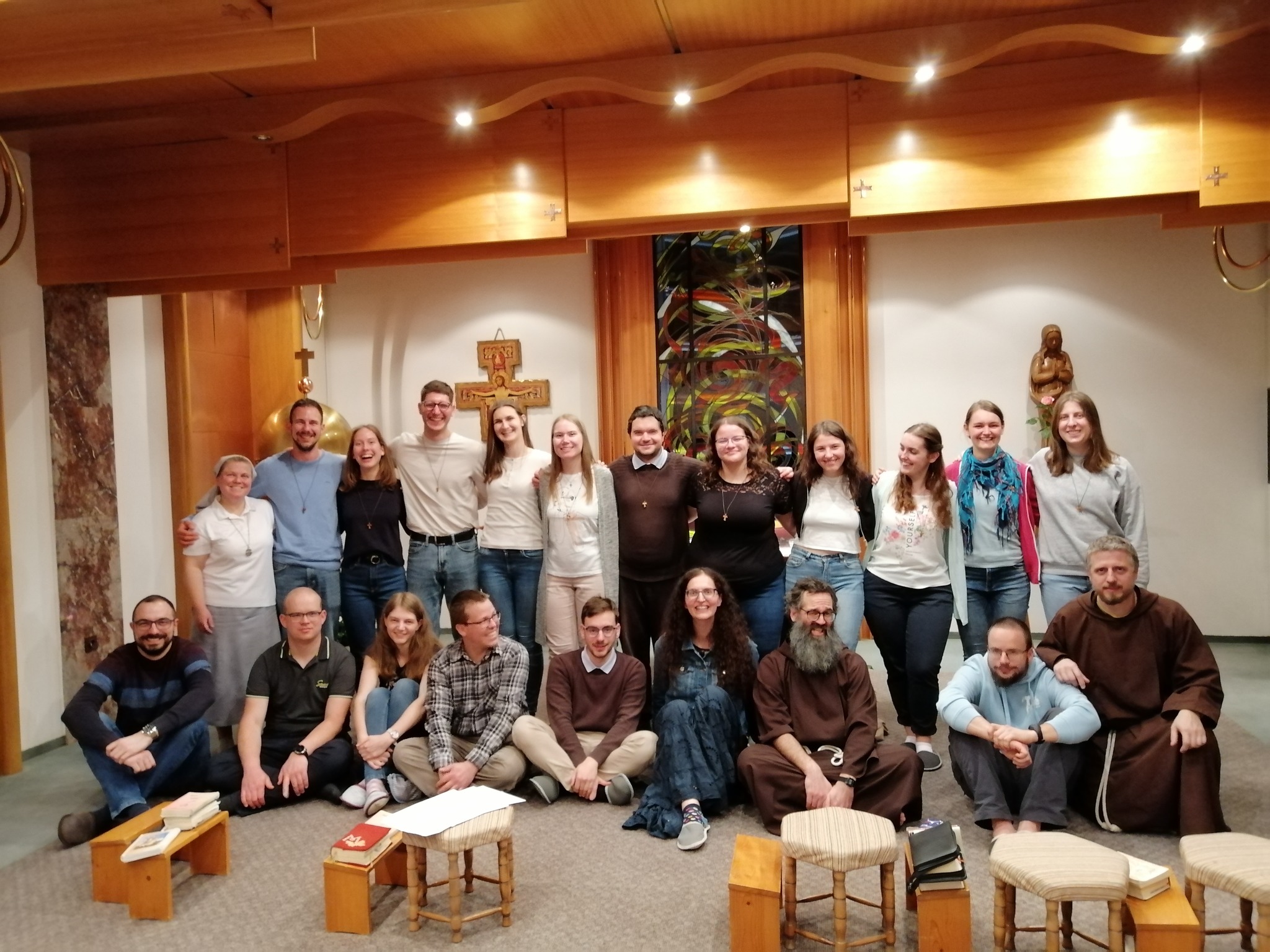 Domov - Bratje kapucini